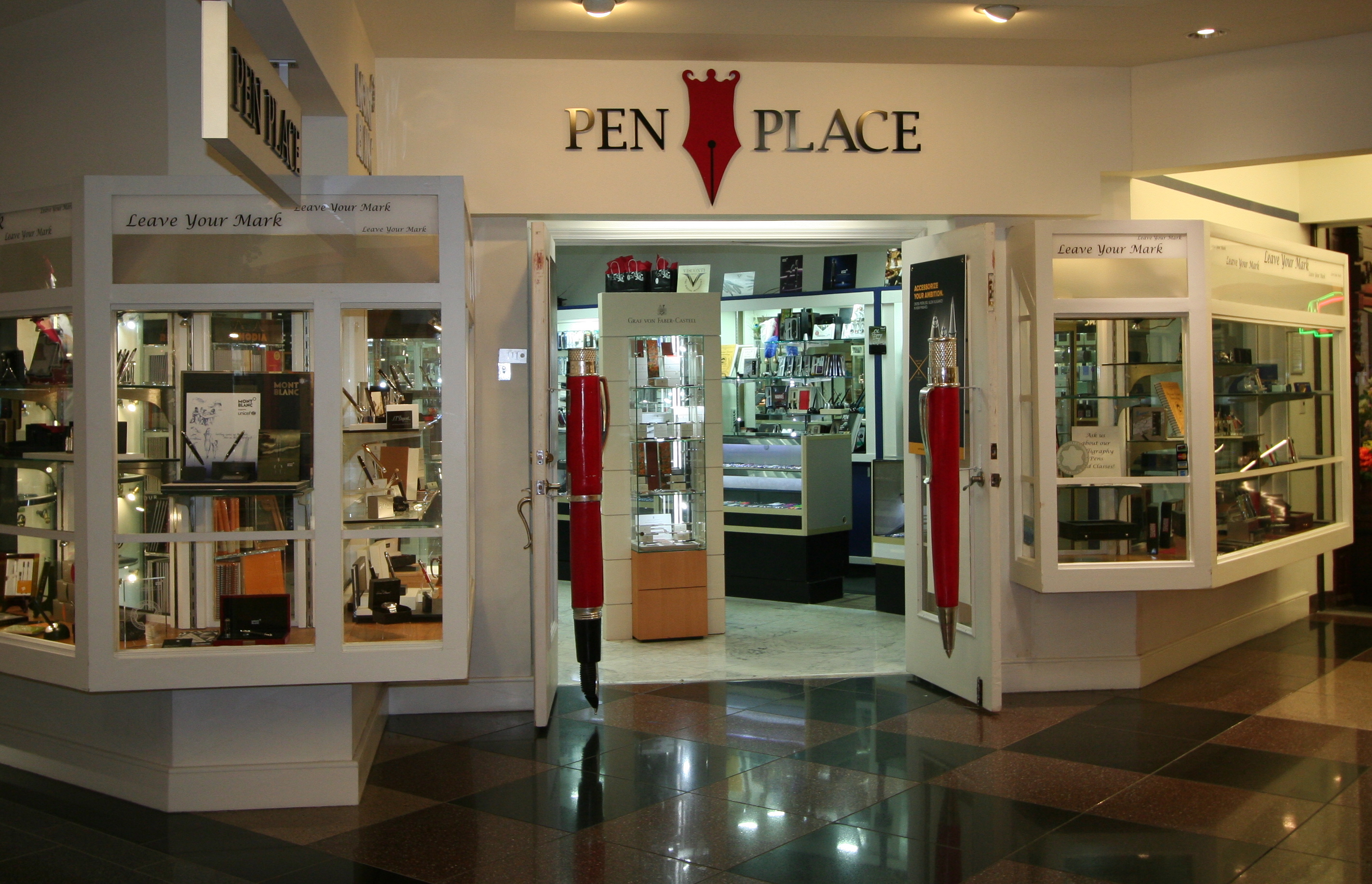 Pen Place | Crown Center in Kansas City