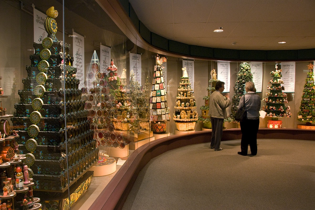 Hallmark Visitors Center | Crown Center in Kansas City