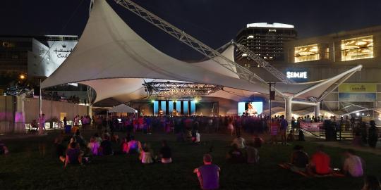 Things to Do in KC | Kansas City Attractions and Shopping | Crown Center